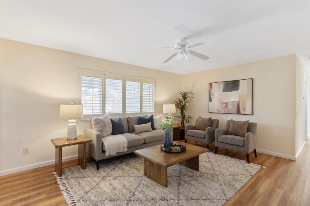 Vista Creek Dr, Roseville - Premiere Home Staging & Design